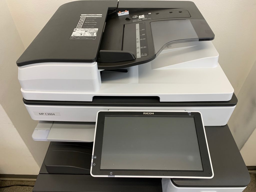 リコーMPC3004│中古コピー機（レンタル・販売）関東一円｜株式会社ケーアイトレーディング